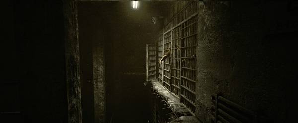 Review: Outlast (PS4)