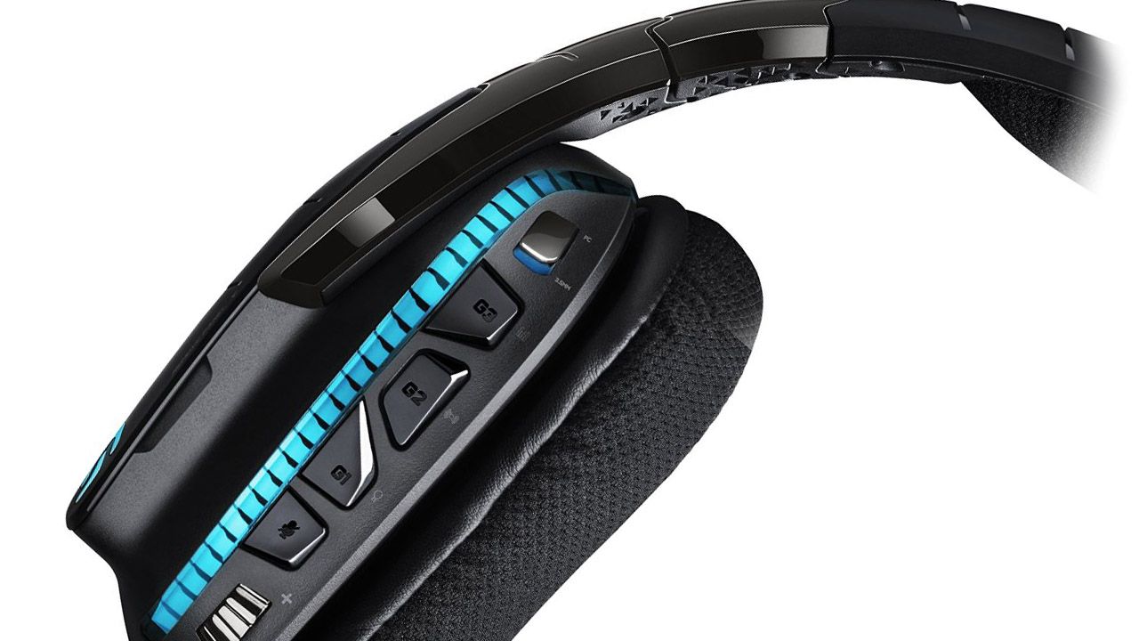 Review: Logitech G633 Artemis Spectrum