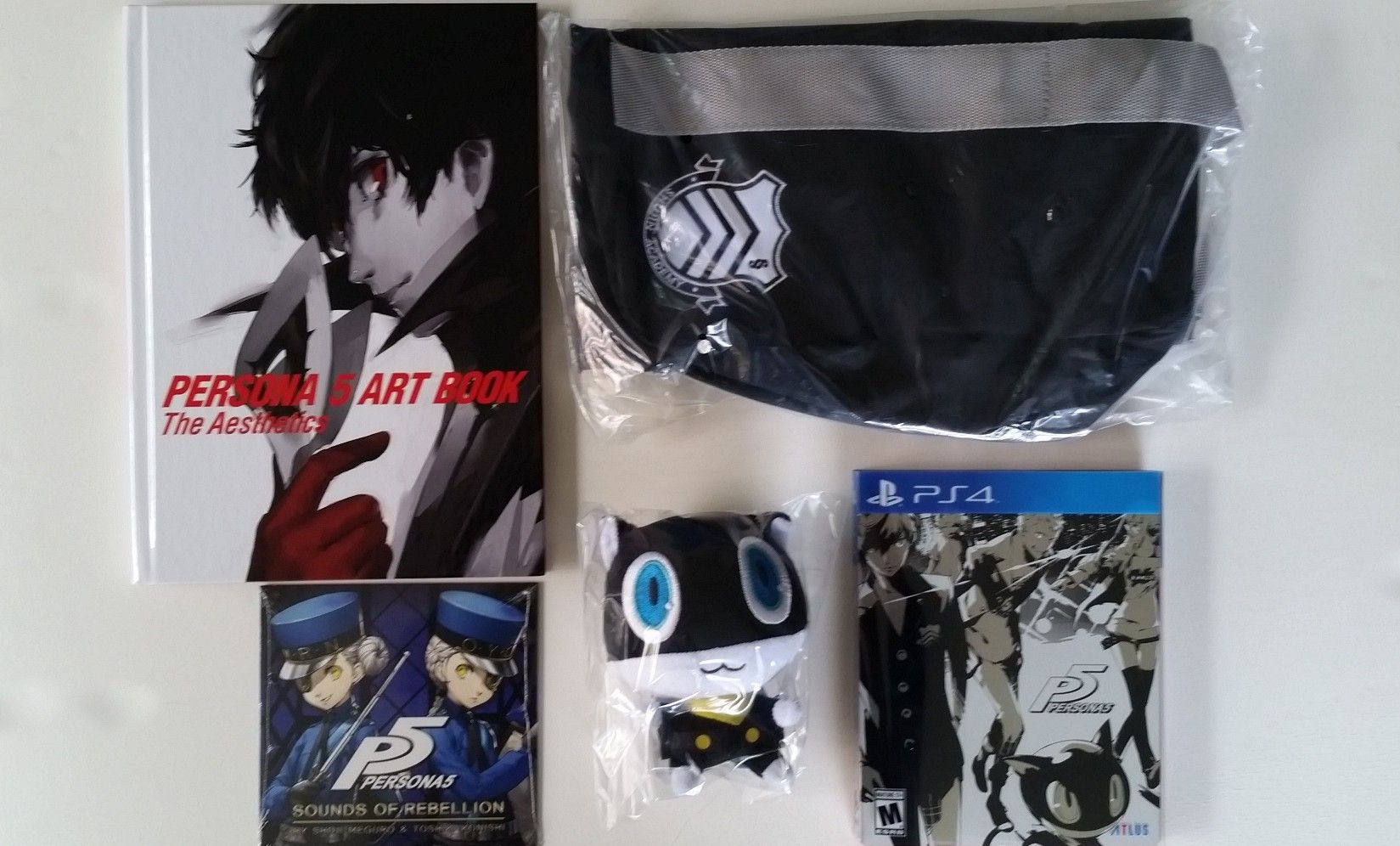 Collector's Cabinet: Persona 5 "Take Your Heart" Premium Edition