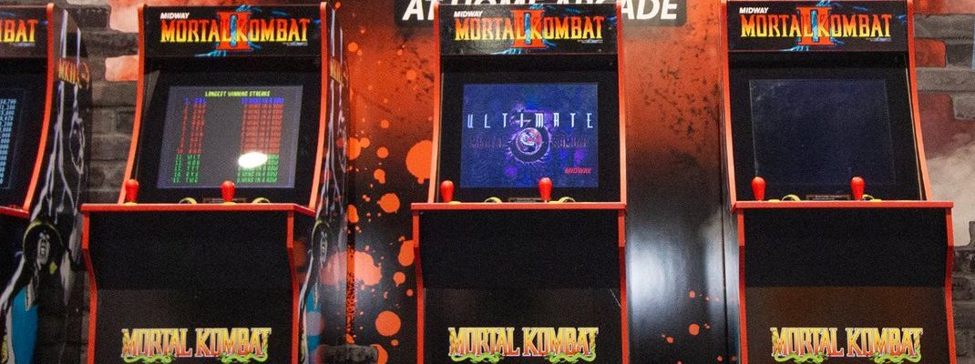 Review: Arcade1Up Mortal Kombat Cabinet