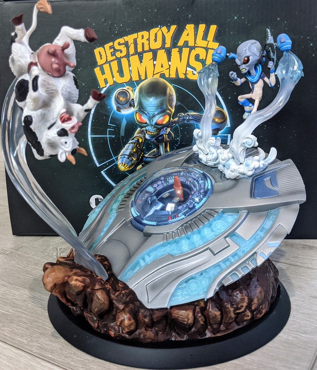 Collector's Cabinet: Destroy All Humans! Crypto-137 Edition