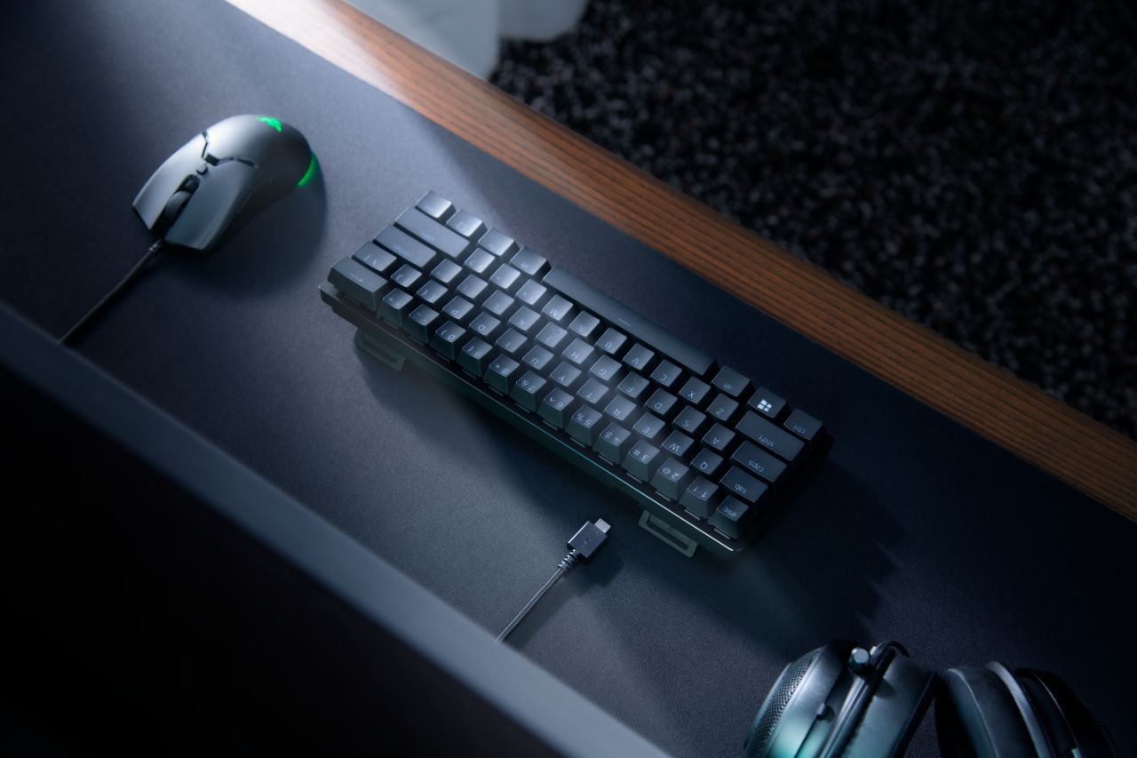 Review: Razer Huntsman Mini Mechanical Keyboard