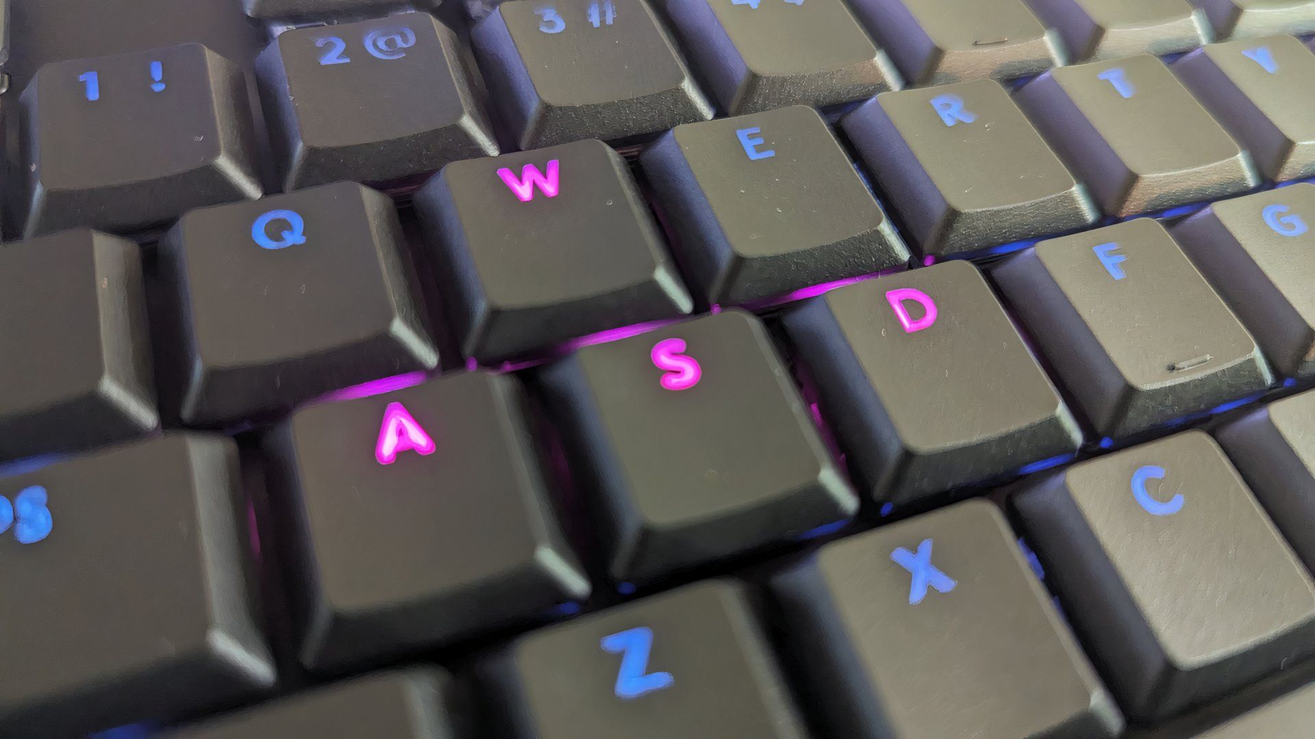 Review: Logitech G515 LIGHTSPEED TKL Wireless Low Profile Gaming Keyboard