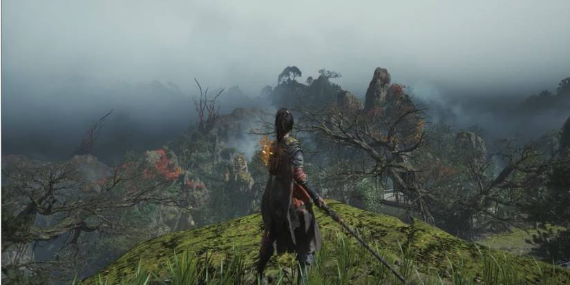 Dominate Your Enemies with These Best Weapons in Wuchang: Fallen Feathers